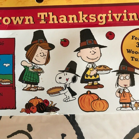 Eureka | Holiday | A Charlie Brown Thanksgiving Bulletin Board Set ...